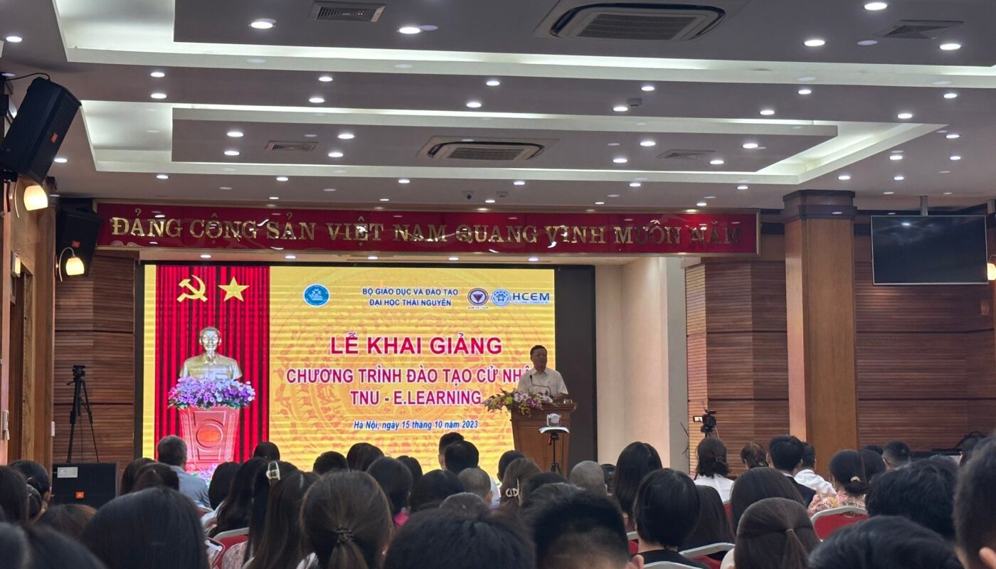 Lễ Khai Giảng Chương Trình đào Tạo Cử Nhân TNU - Elearning Trạm Hà Nội ...